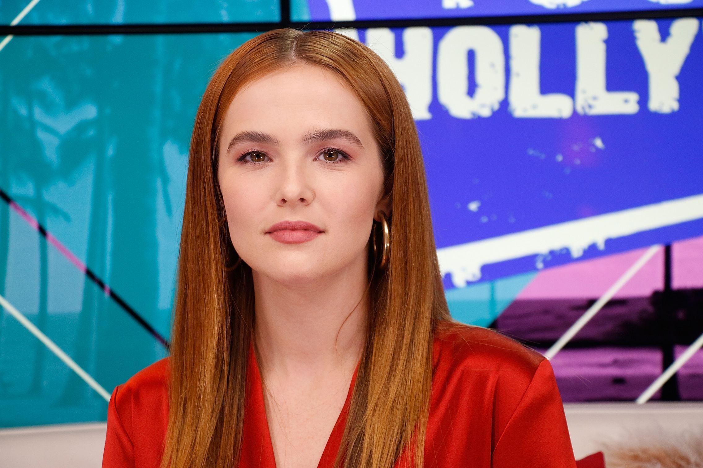 June 6: Zoey And Madelyn Deutch Visit Young Hollywood Studio - 0008 ...